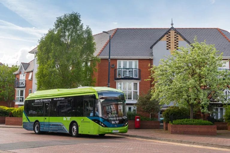Sheffield’s first zero-emission buses are publicly-owned BYD–Alexander ...