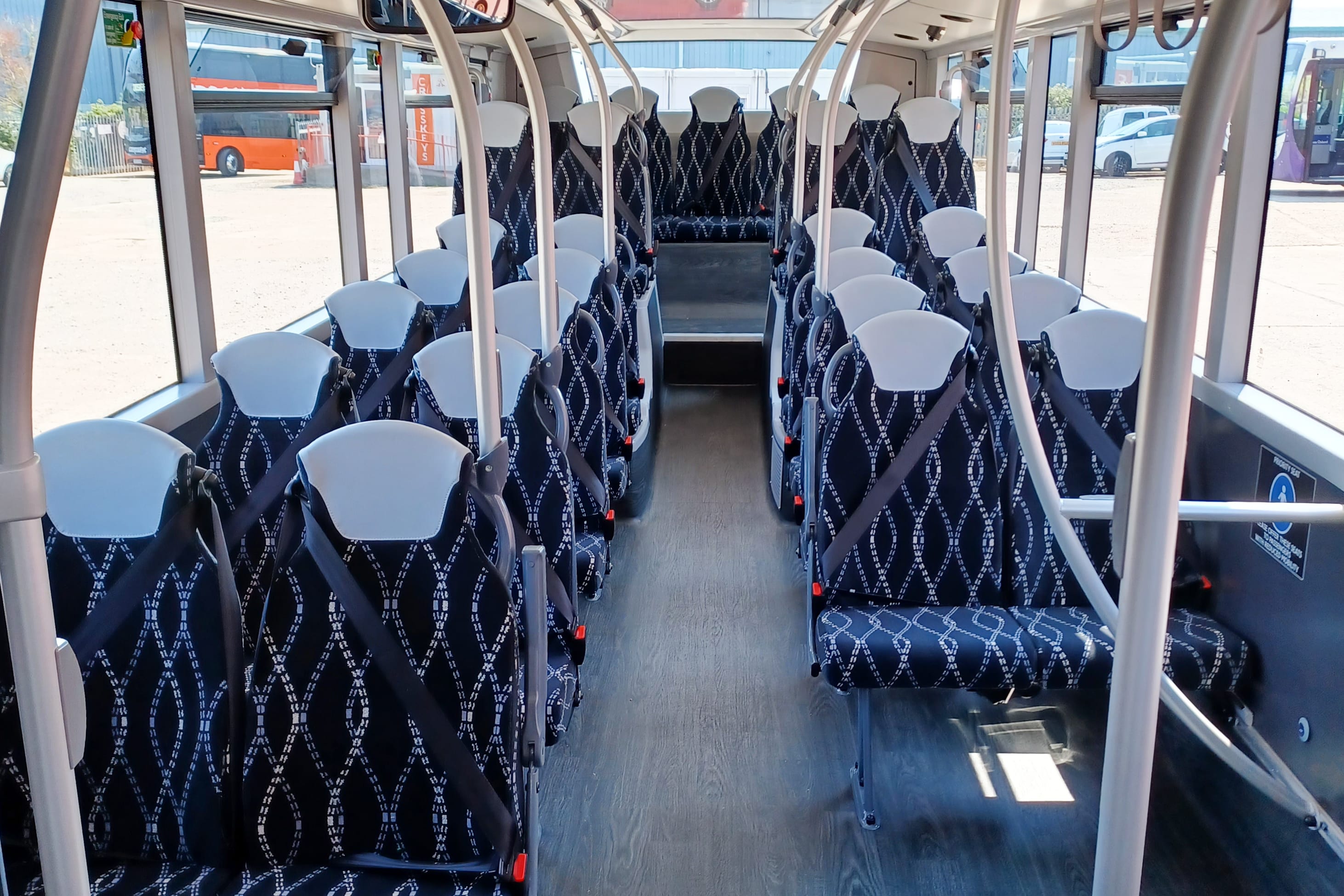 Crosskeys adds Alexander Dennis Enviro400 in time for Folkestone summer service | Alexander Dennis