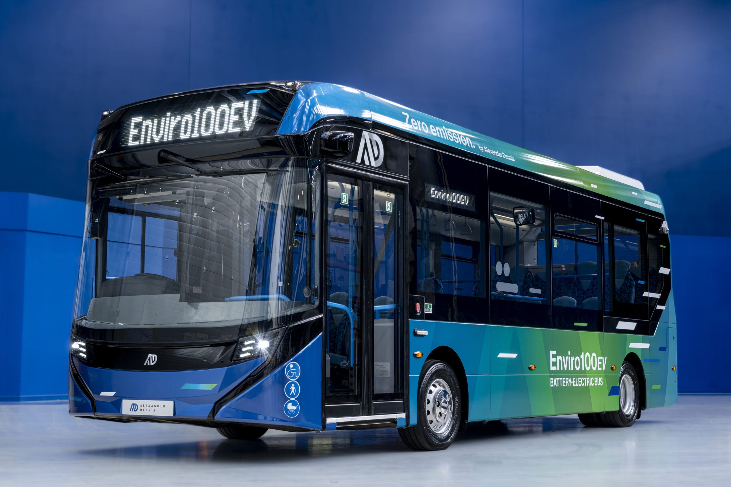 First Bus orders 17 next-generation Alexander Dennis electric buses for ...